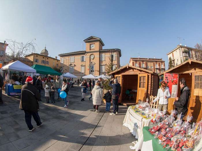 In attesa del Natale a Fiorano Modenese | Modena 2000